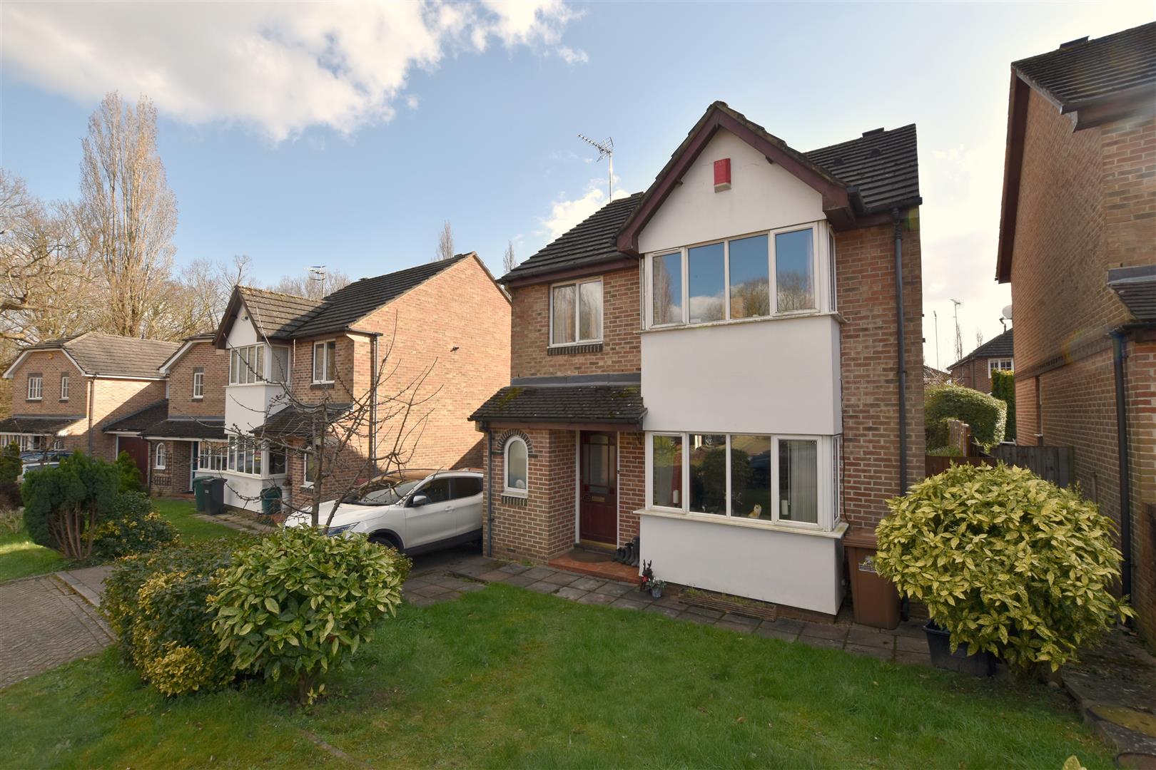 Your local Estate Agent, Estate Agents in Reigate and Horley | Sales ...
