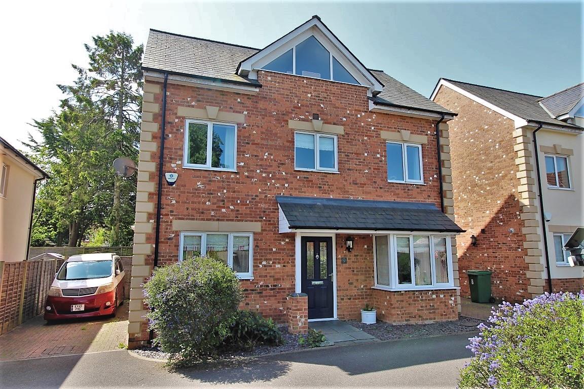 Property in Sona Gardens, Tilehurst, Reading, RG30 6BE