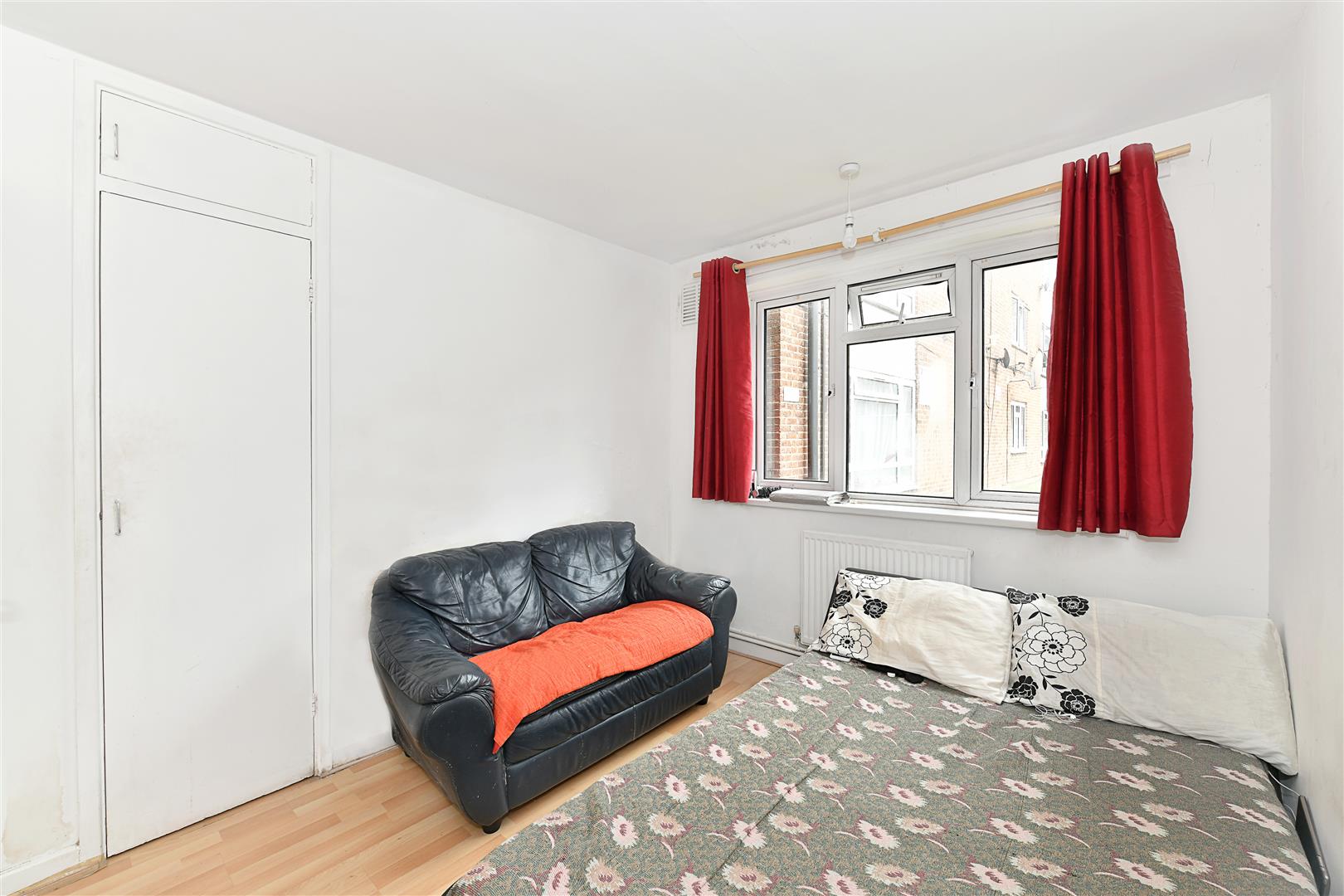Property in Ryder Court, Leyton, London, E10 5JU