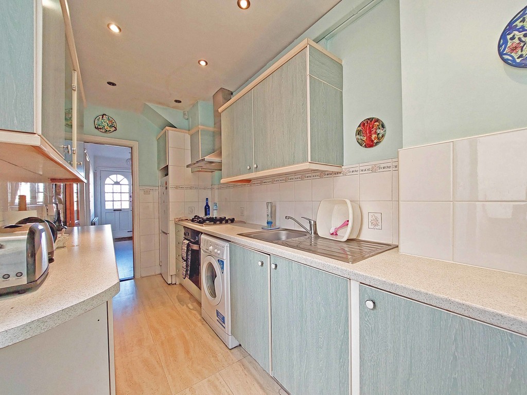 Property in Leamington Crescent, Harrow, Middlesex, HA2 9HH