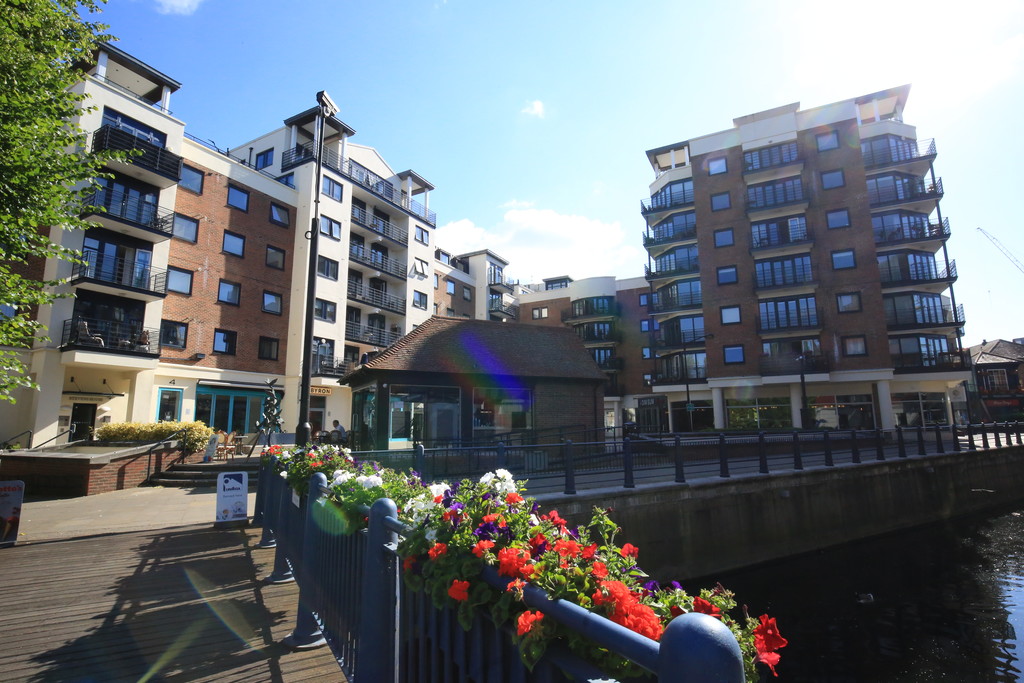 Property in Jerome Place, Kingston Upon Thames, KT1