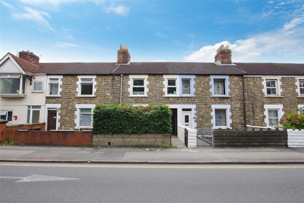 Property in Faringdon Road, Swindon