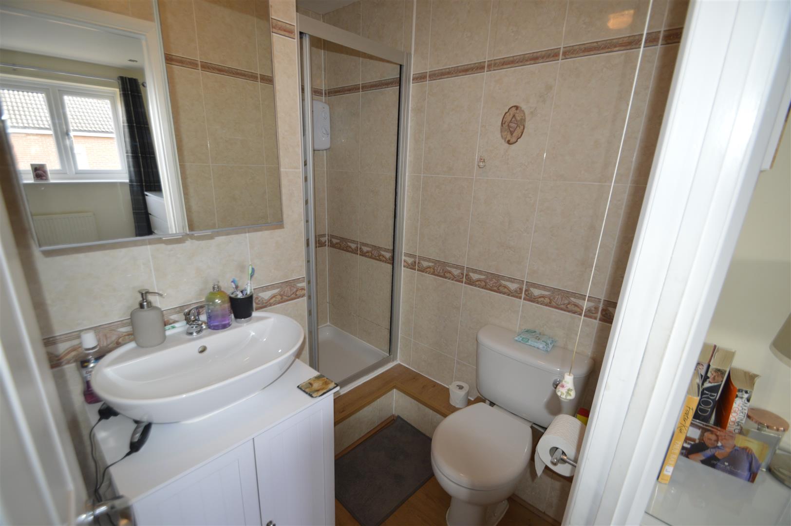 Property In Clemence Road Dagenham Rm10 9yq
