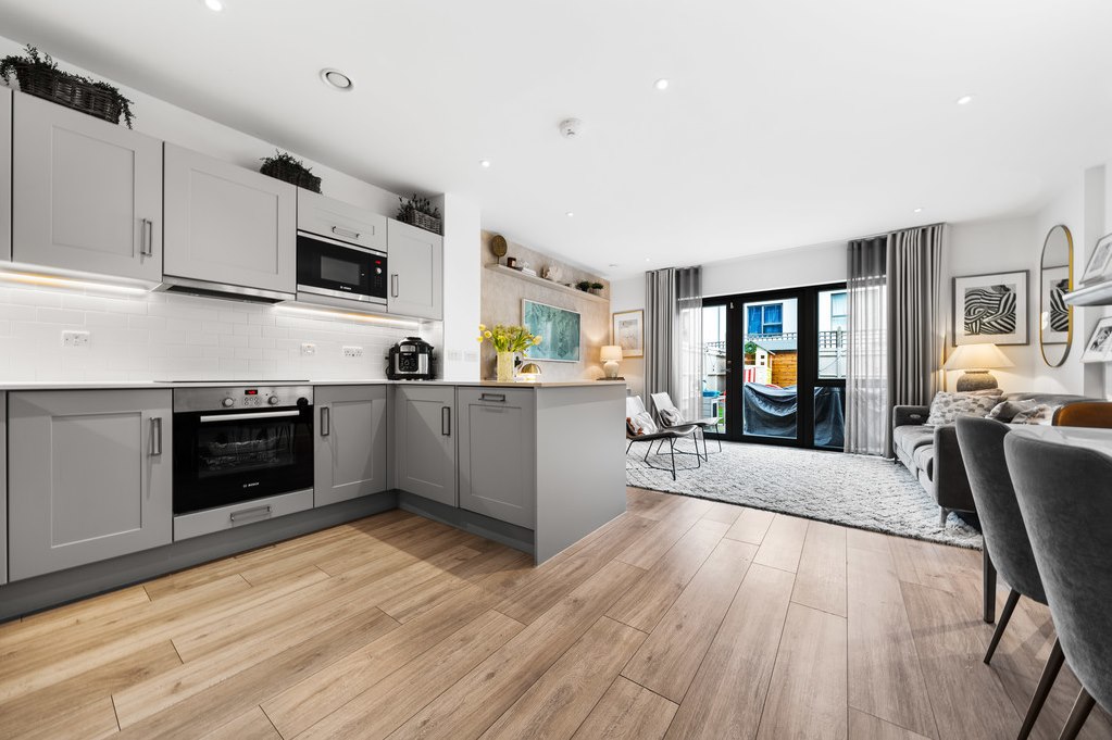 Surrey Estate Agents | Paul Graham