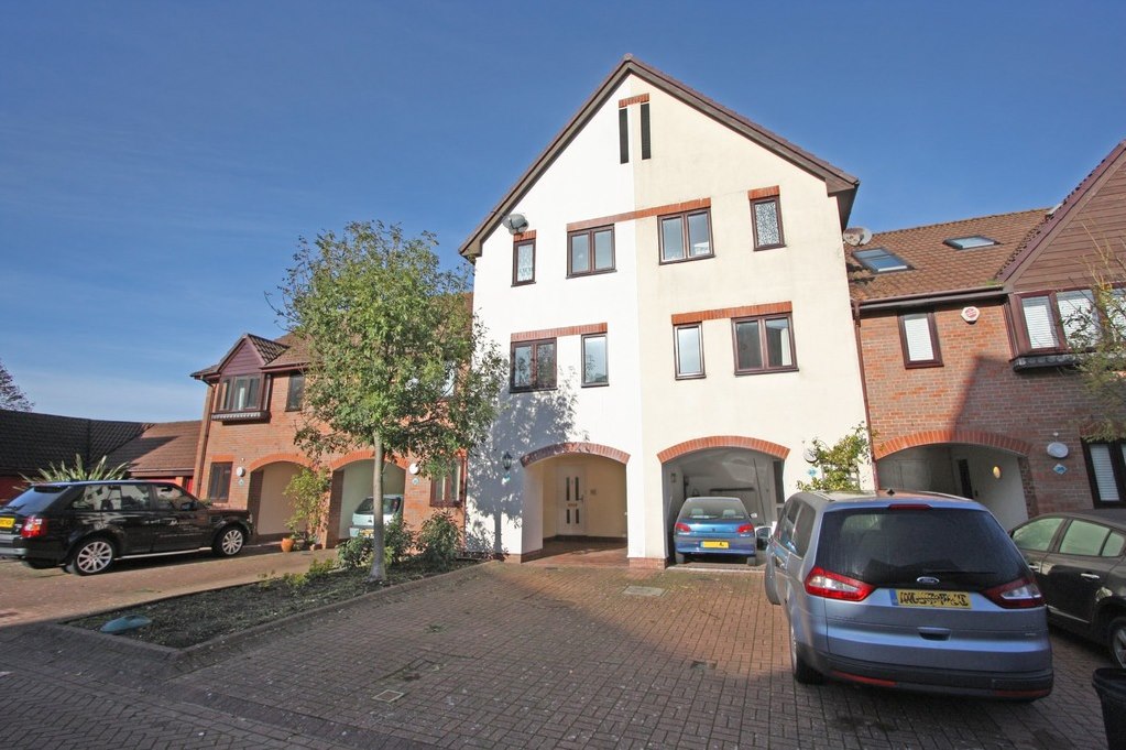 Estate Agents in Port Solent | Residential Sales and Letting Agent ...