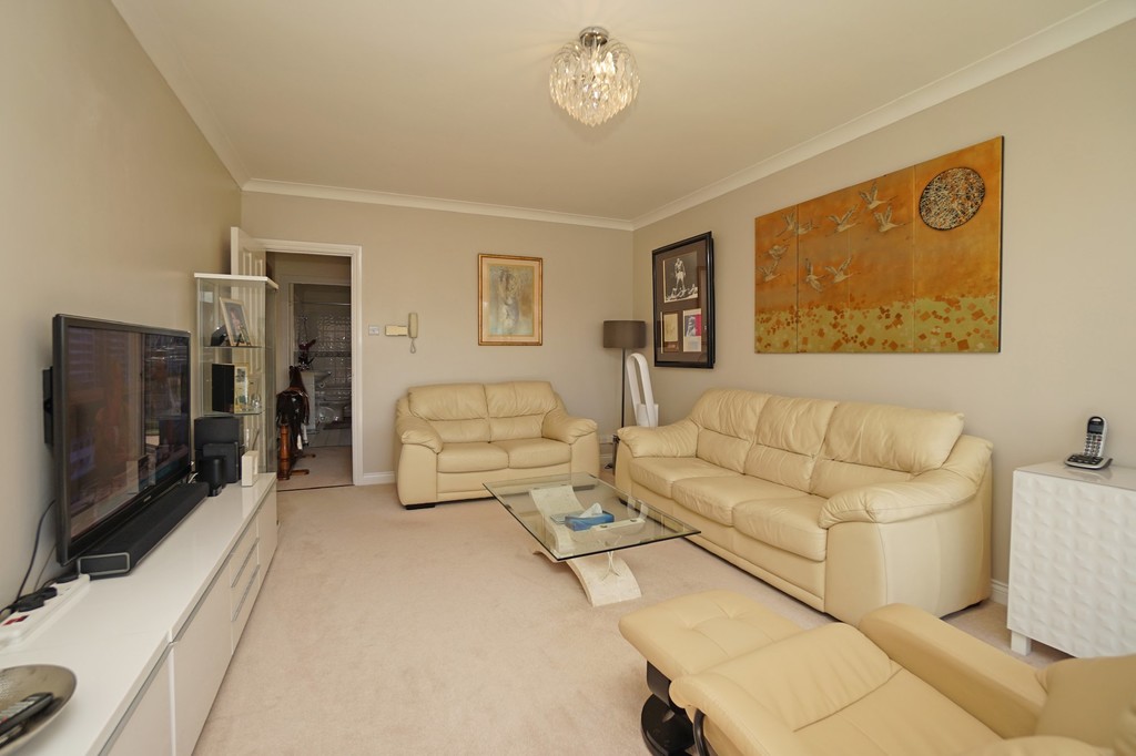 Property in Bryher Island, Port Solent, Portsmouth, PO6 4UE