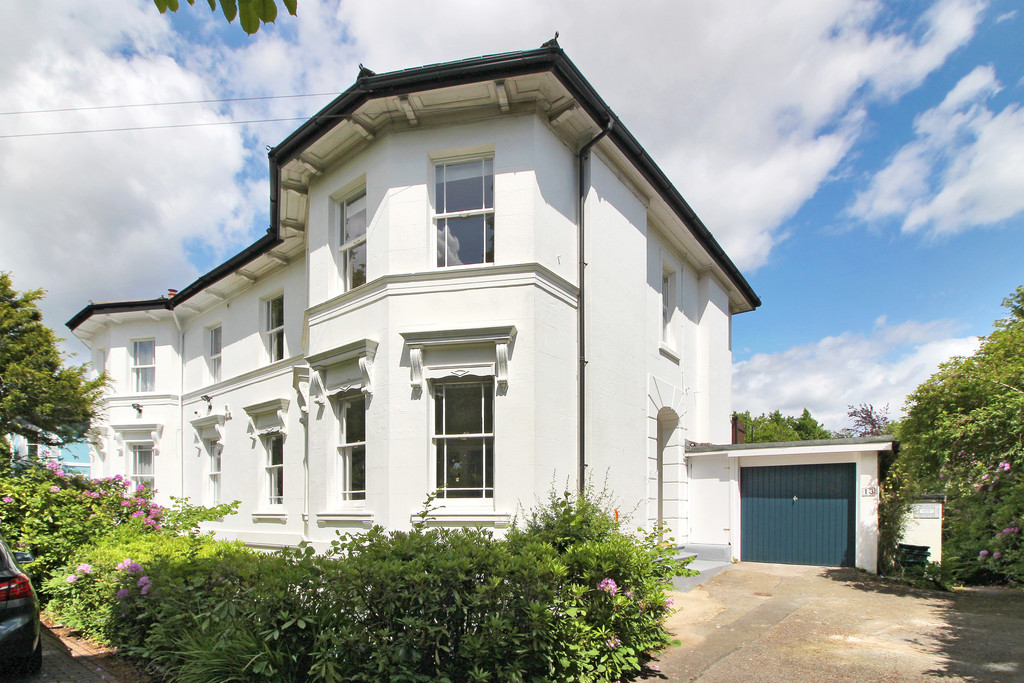 Sumner Pridham | Sales Estate Agents in Tunbridge Wells