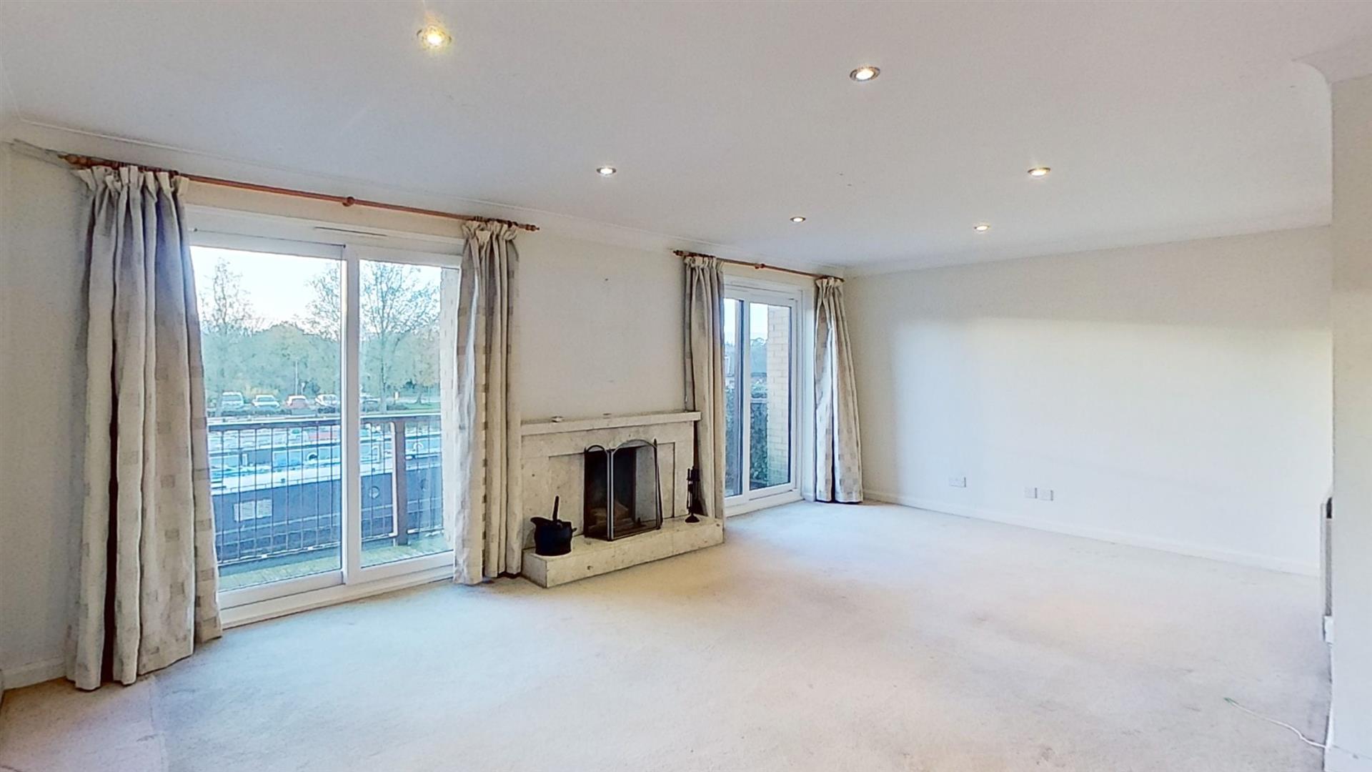 Property in Woodley Headland, Peartree Bridge, Milton Keynes, MK6 3PA