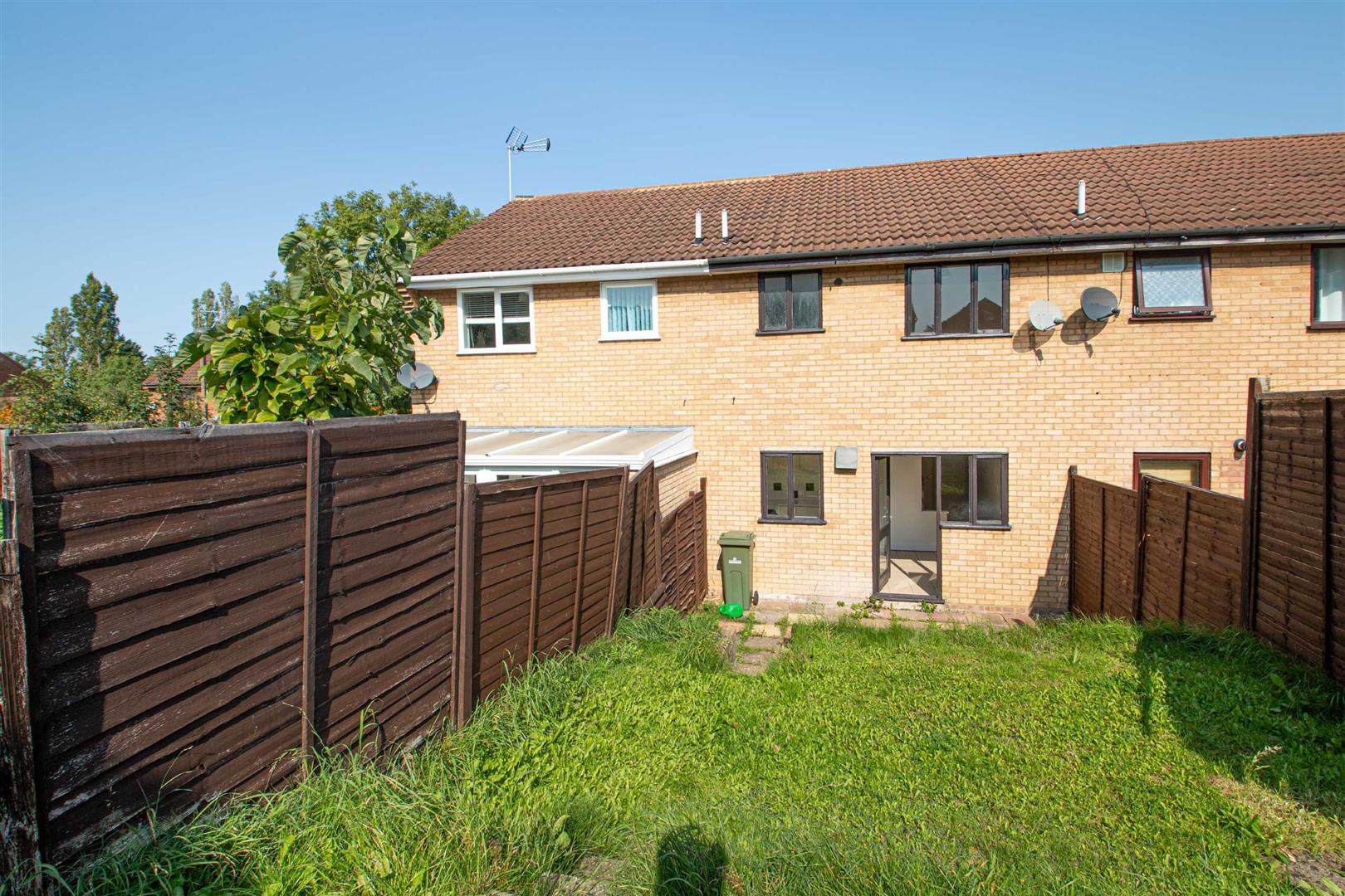 Property in Gisburn Close, Heelands, Milton Keynes, MK13 7QQ