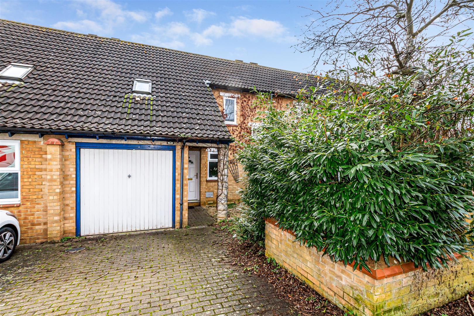 Property in Tolcarne Avenue, Fishermead, Milton Keynes, MK6 2SS