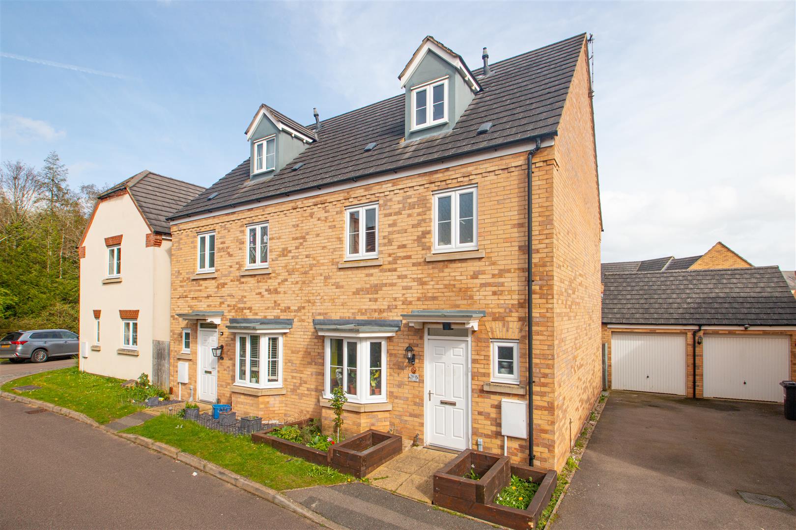 Property in Temple Crescent, Oxley Park, Milton Keynes, MK4 4JL