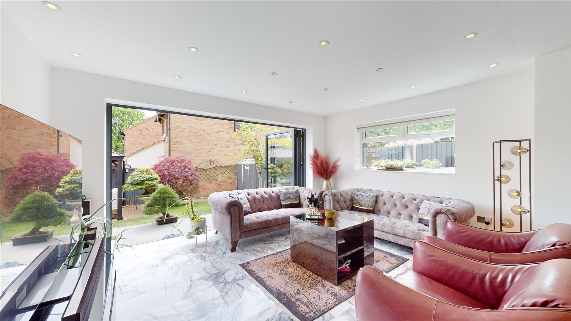 Property In Shoreham Rise Two Mile Ash Milton Keynes Bucks Mk8 8bs