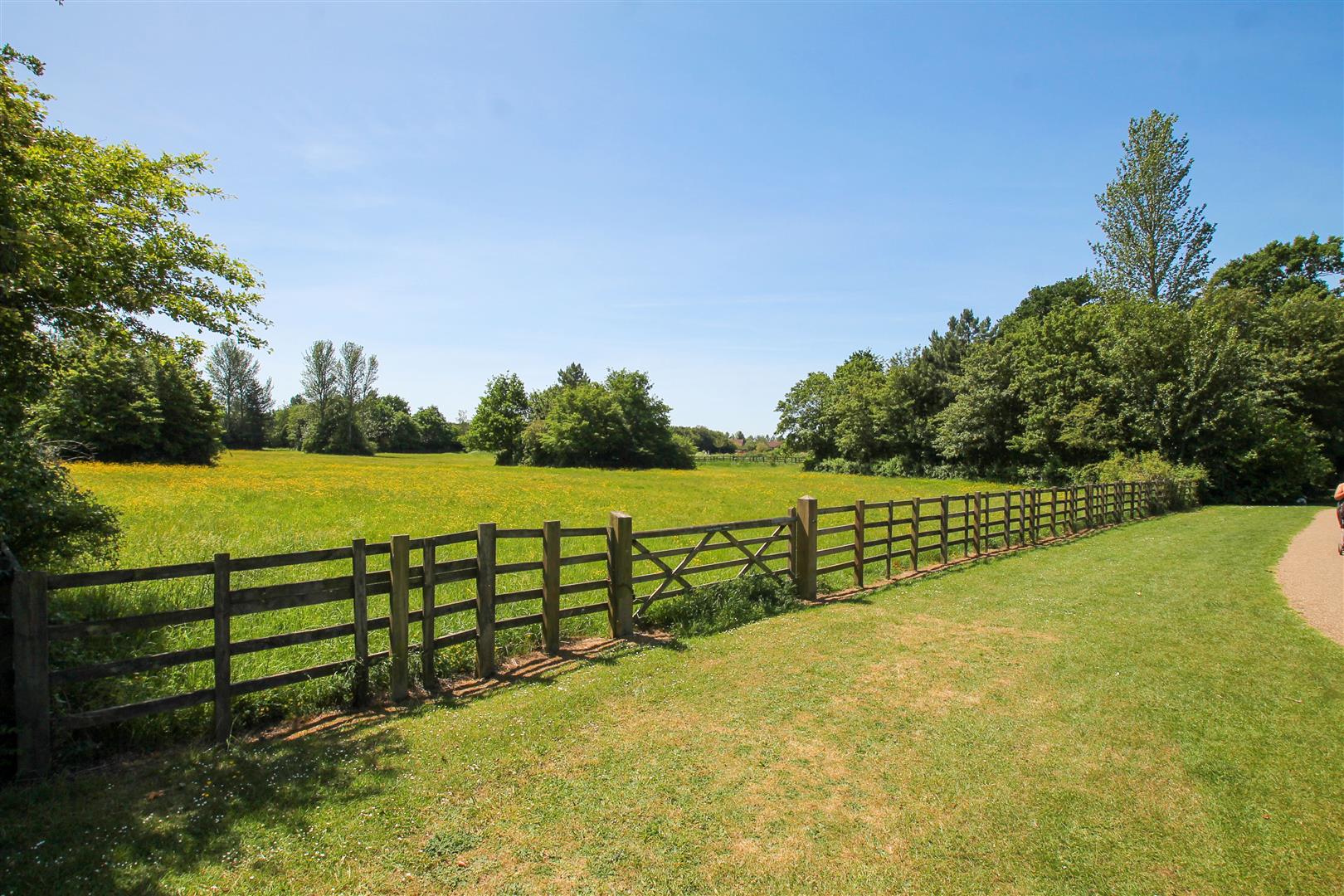 Property in Curzon Place, Old Farm Park, Milton Keynes, MK7 8RB