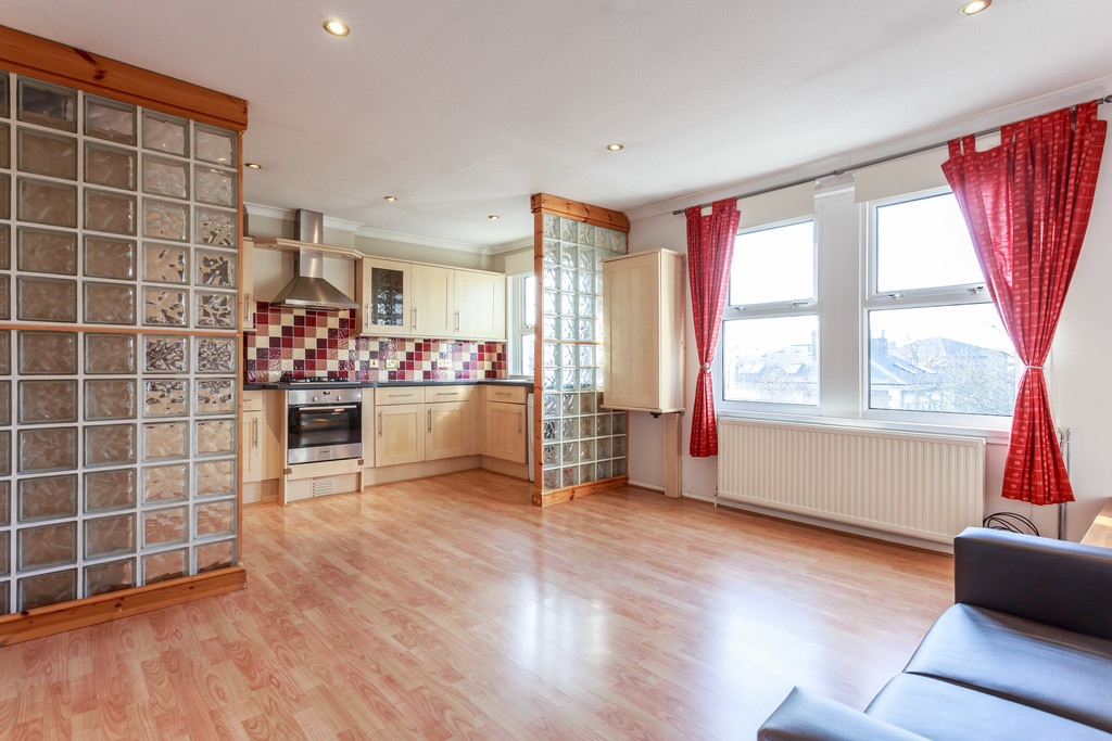 Property in Churchfield Road, London, W13 9NF
