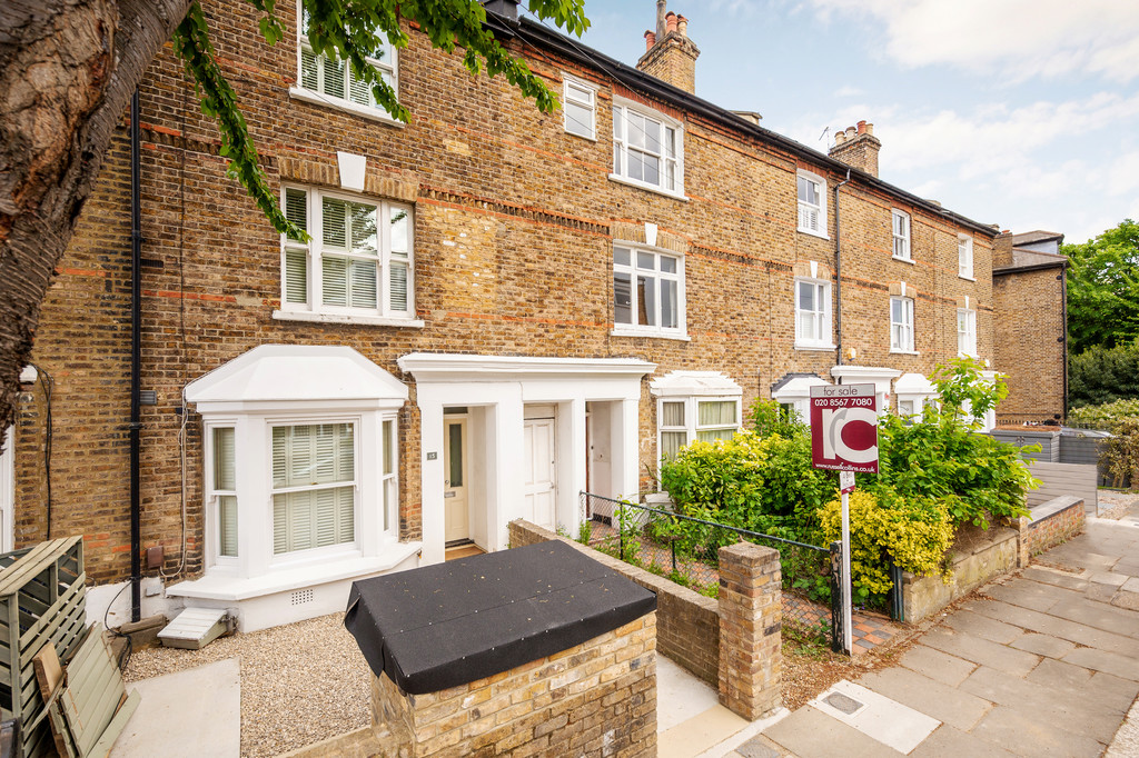 Property in Dane Road, London, W13 9AQ