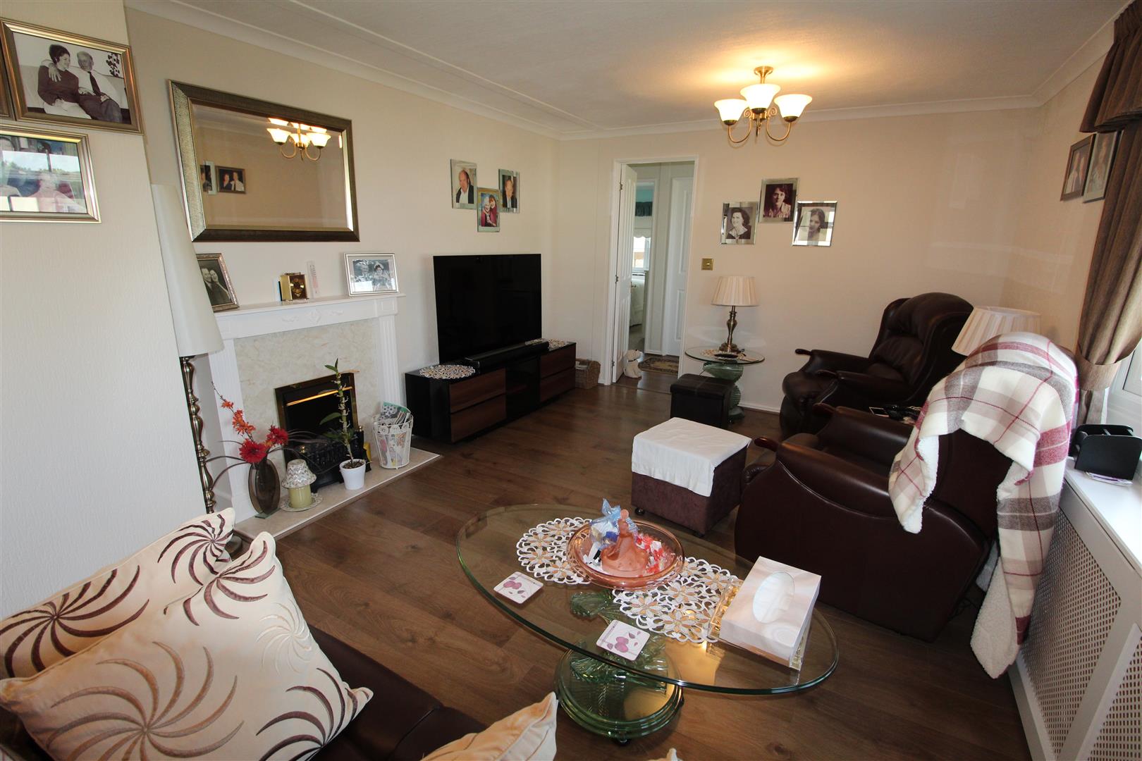 Property in Barnet Lane, Borehamwood, WD6