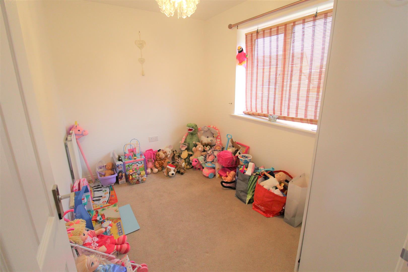 Property in Ryder Grove, Talke, Talke, Staffordshire, ST7 1GF