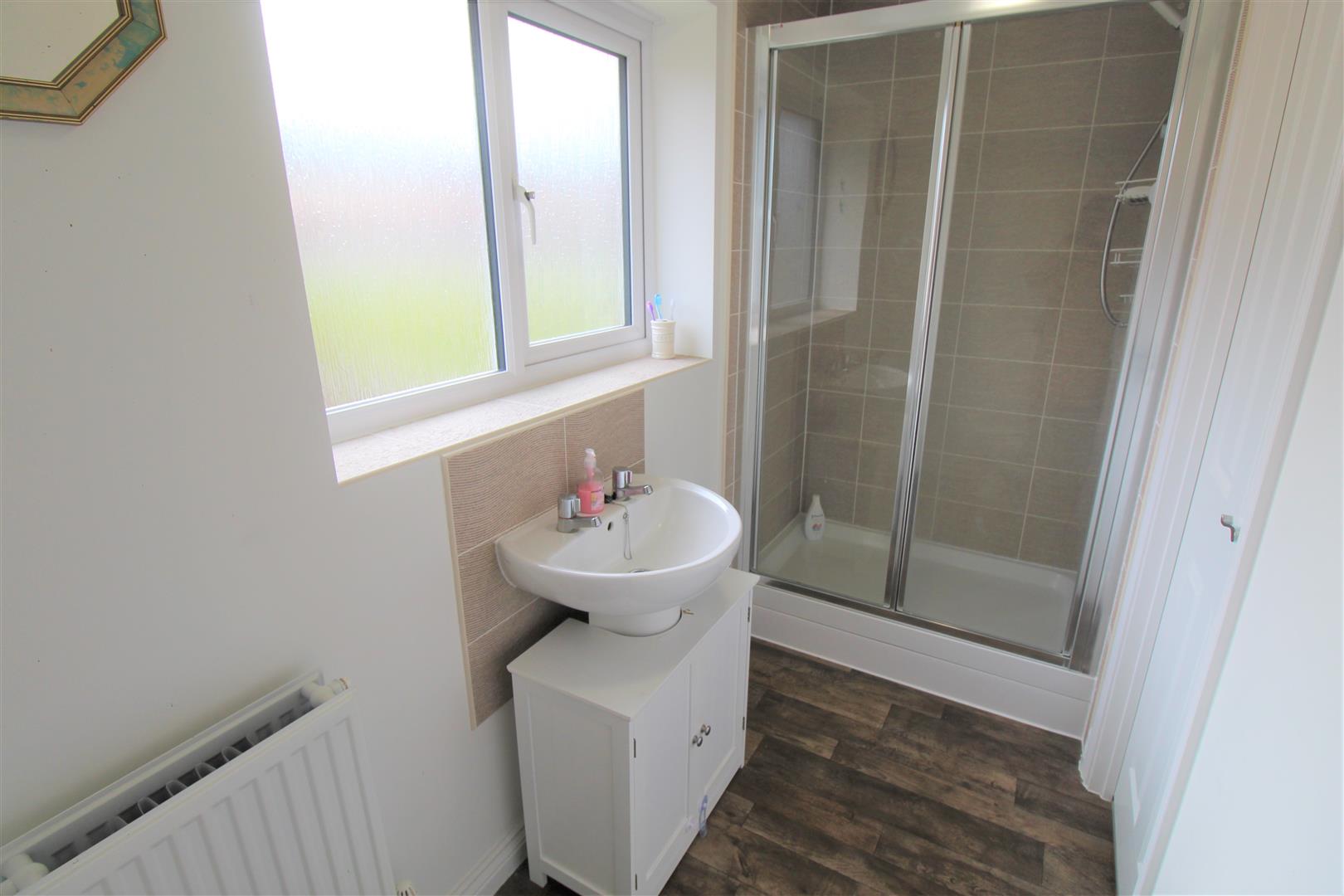 Property in Ryder Grove, Talke, Talke, Staffordshire, ST7 1GF