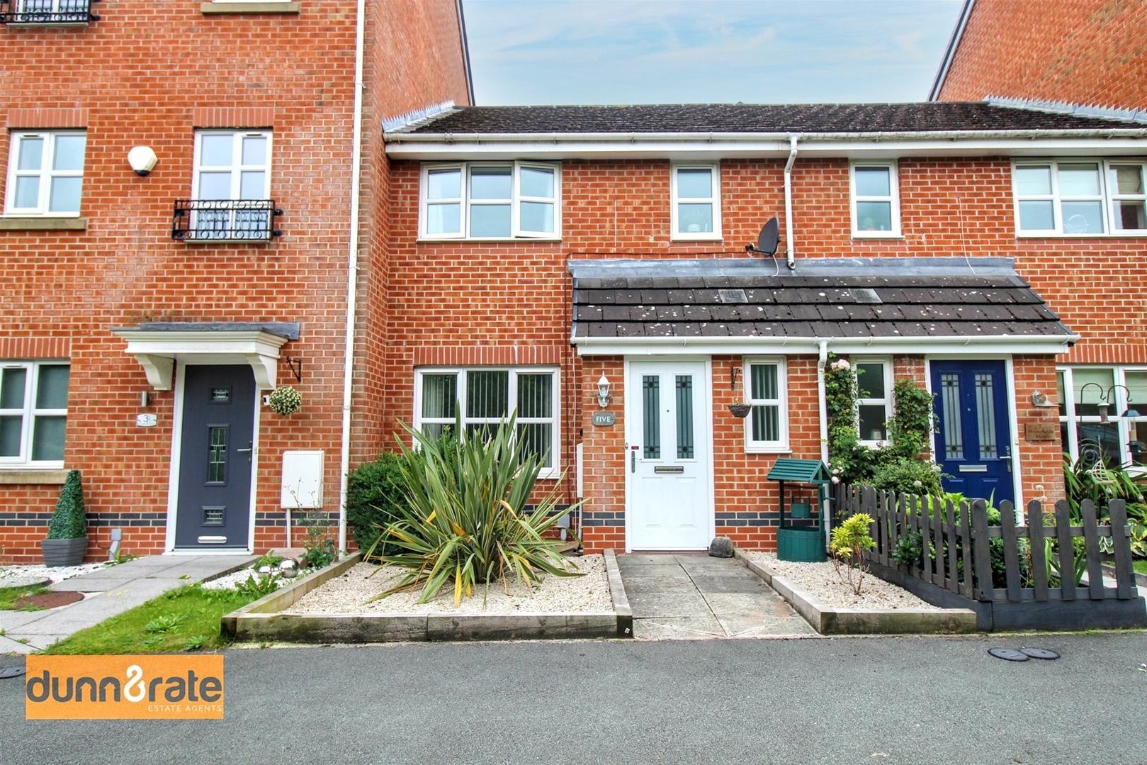 Estate Agents Baddeley Green | Dunn & Rate Estate Agents