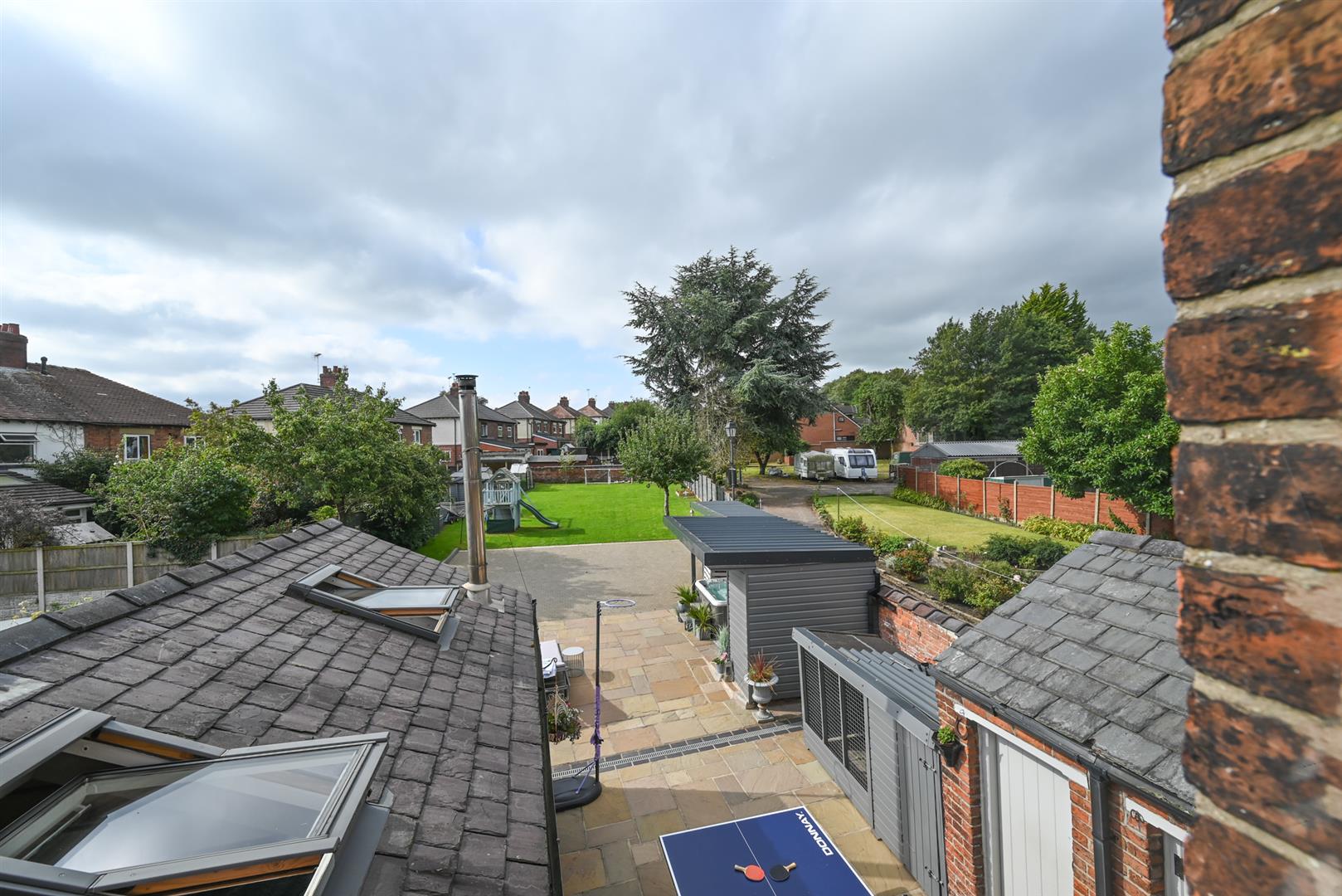 Property in West Road, Congleton, Cheshire, CW12 4EU