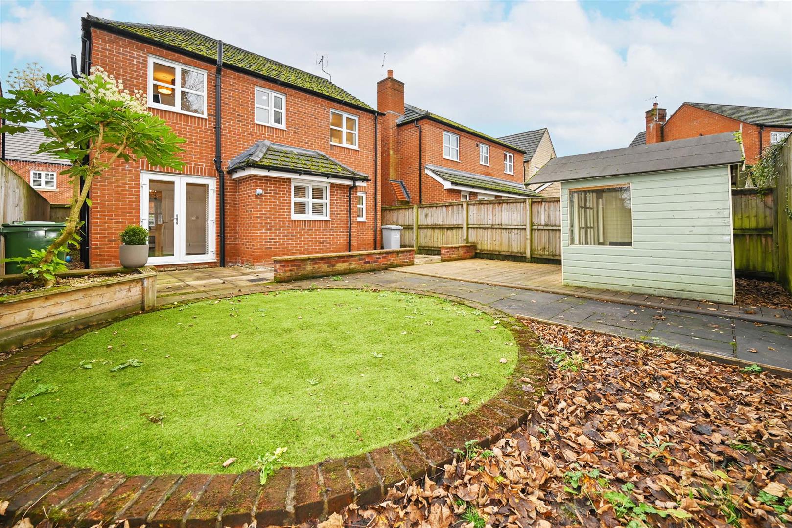 Property in Parkside Place, Congleton, Cheshire, CW12 2FR