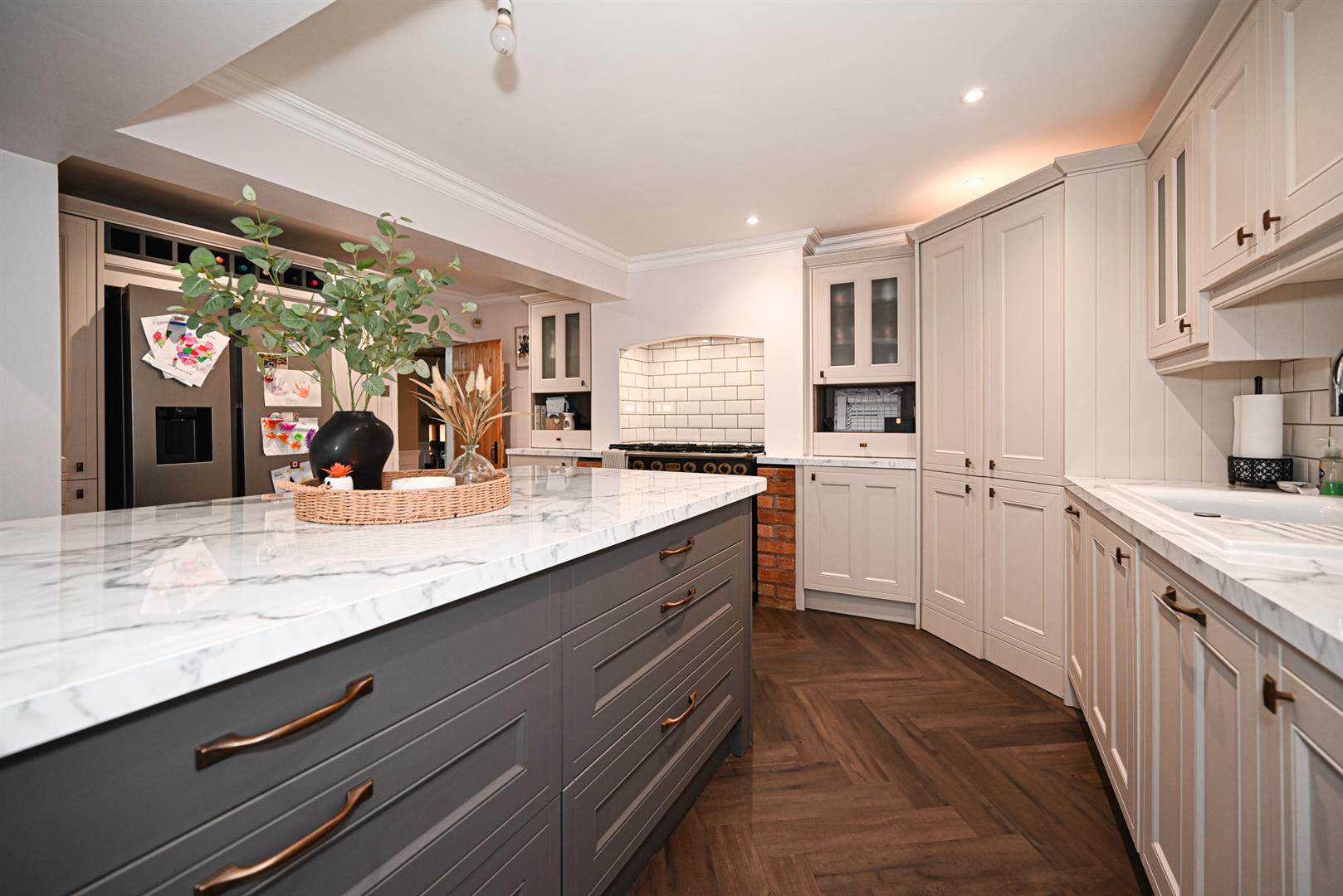 Property in Congleton Road North, Scholar Green, Staffordshire, ST7 3HF