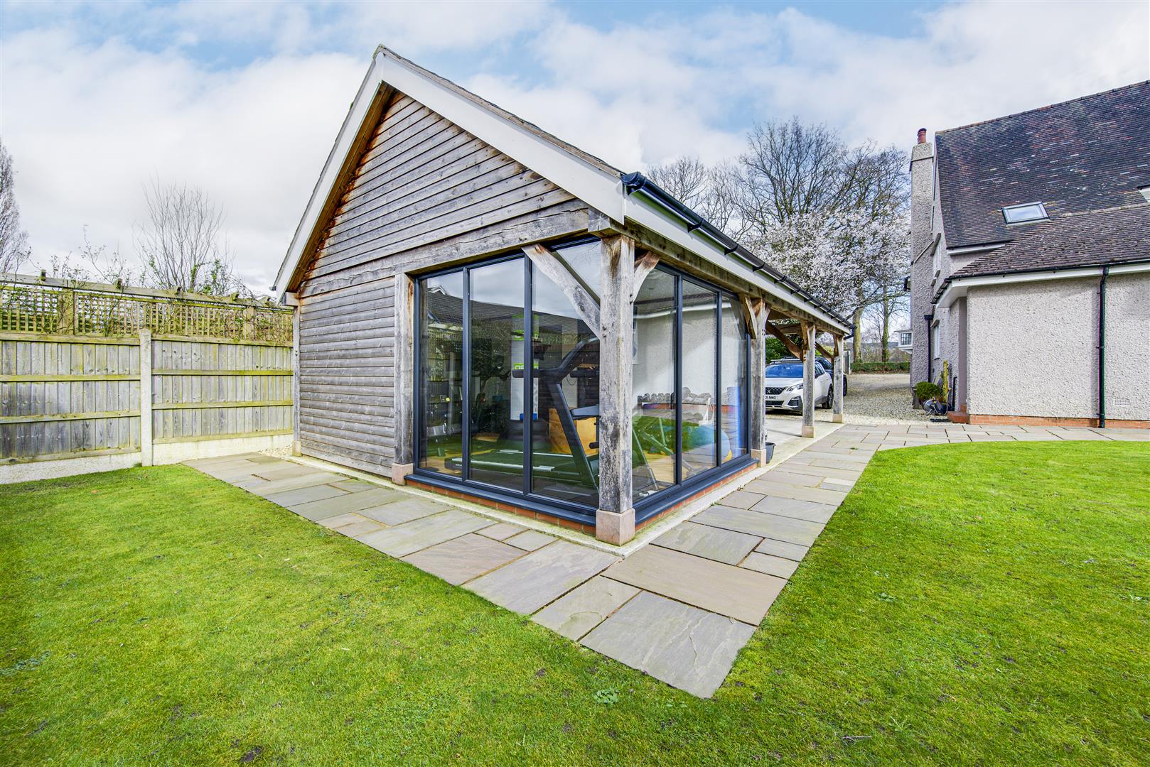 Property in Biddulph Road, Mossley, Congleton, Cheshire, CW12 3LY