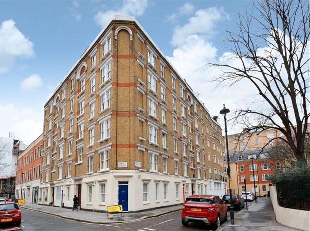 Property in Chapter Street, London, SW1P 4NR