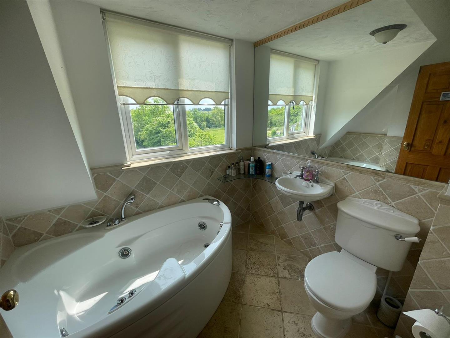 Property in Church Road, Hartley, Longfield, Kent, DA3 8DY