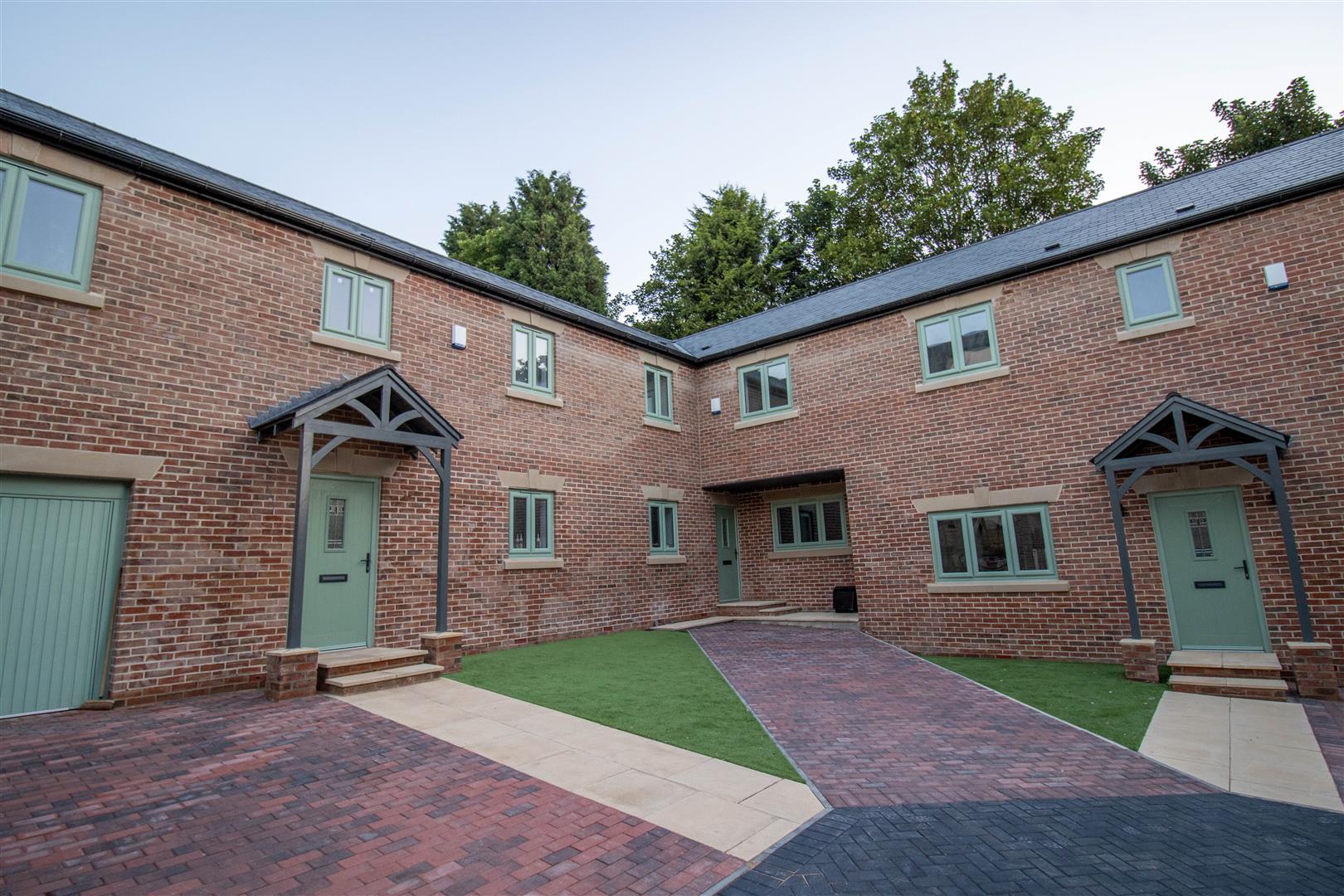 Property in Thurnscoe Hall Mews, Rotherham, S63