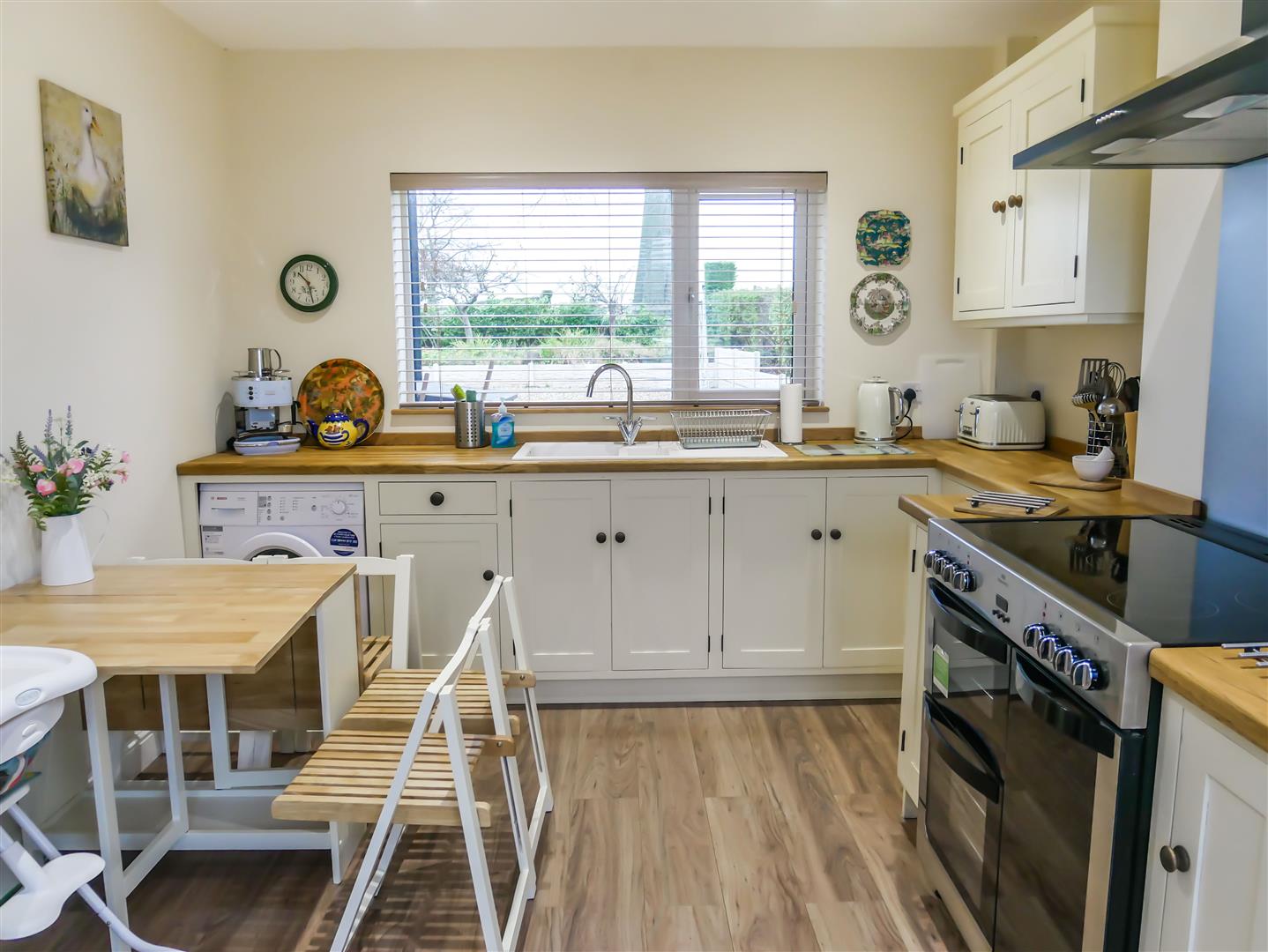 Property in Cheddleton Heath Road, Cheddleton, Staffordshire, ST13 7DX