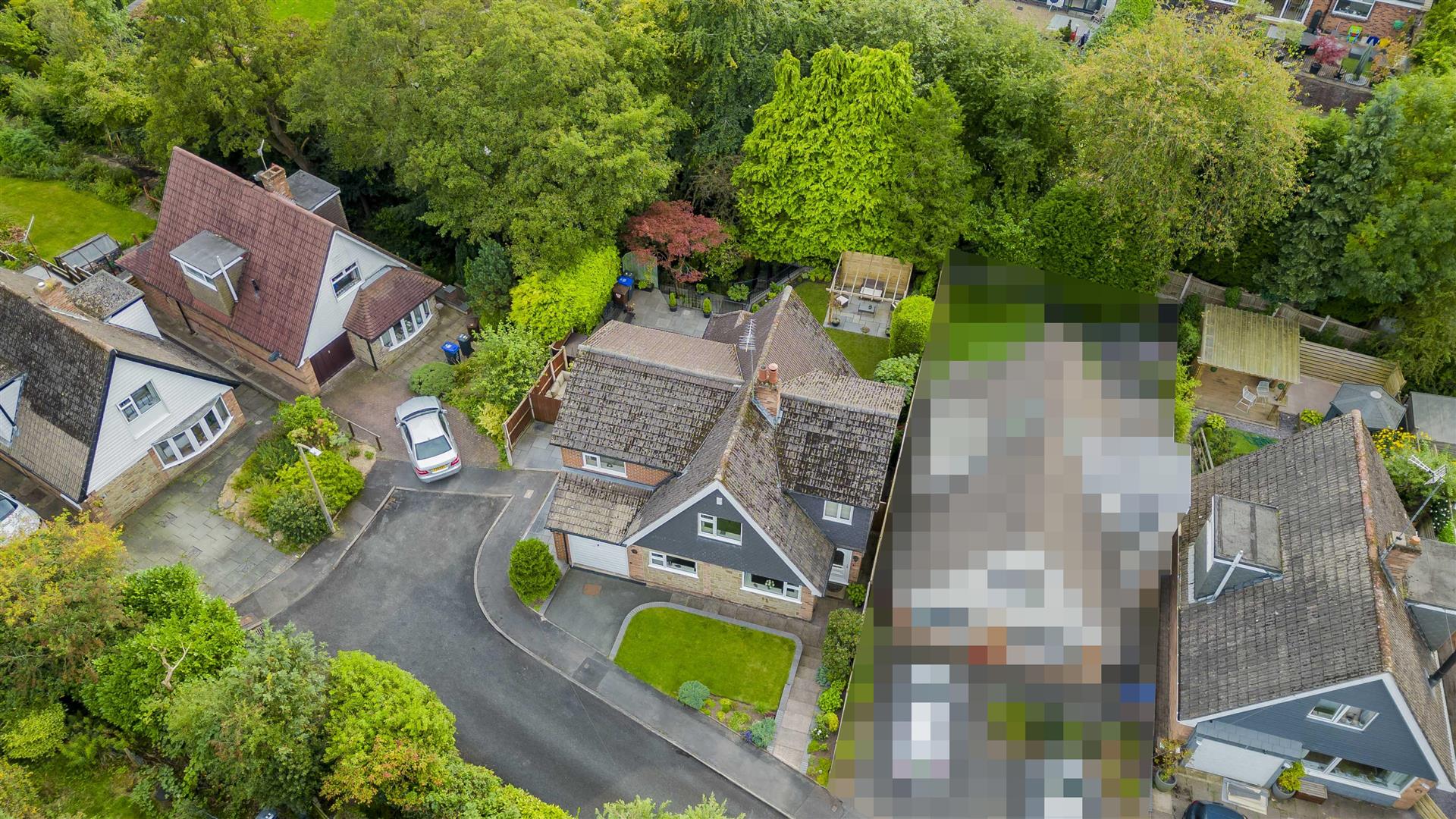 Property in Hampshire Close, Endon, Staffordshire, Stoke-on-Trent, ST9 9HJ