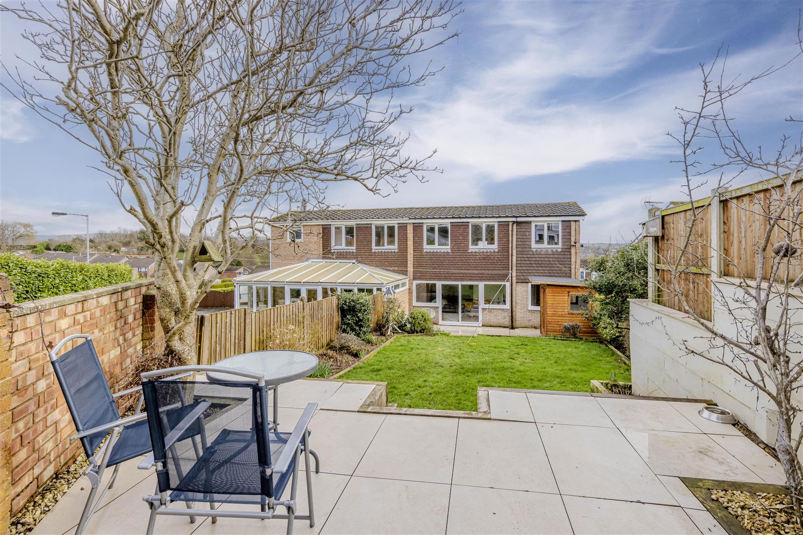 Property in Lorien Close, Leek, Staffordshire, ST13 8NY