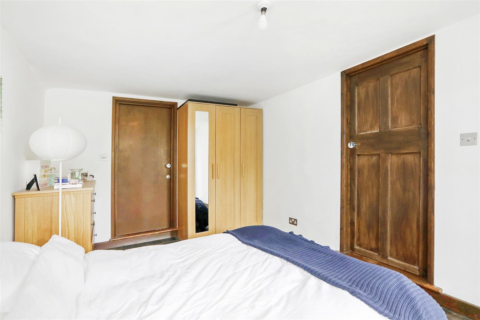Property in Waghorn Street, London, SE15 4LA