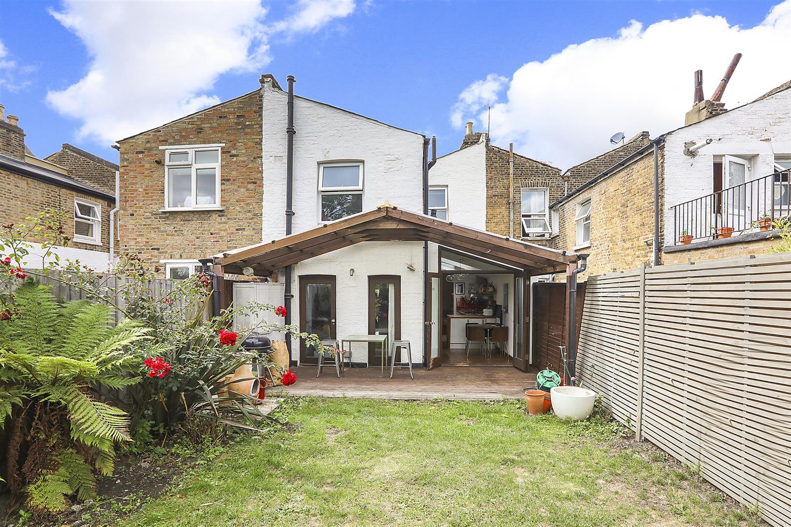 Property in Waghorn Street, London, SE15 4LA