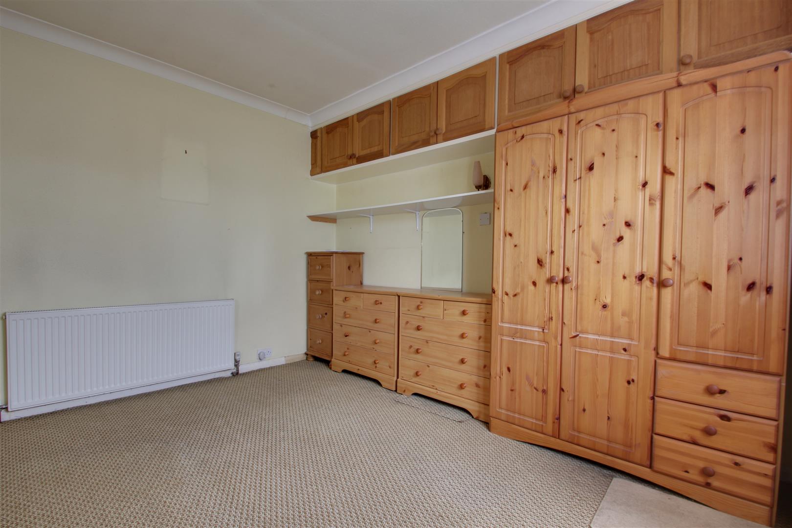 Property in West Way, Lancing, West Sussex, BN15 8NB