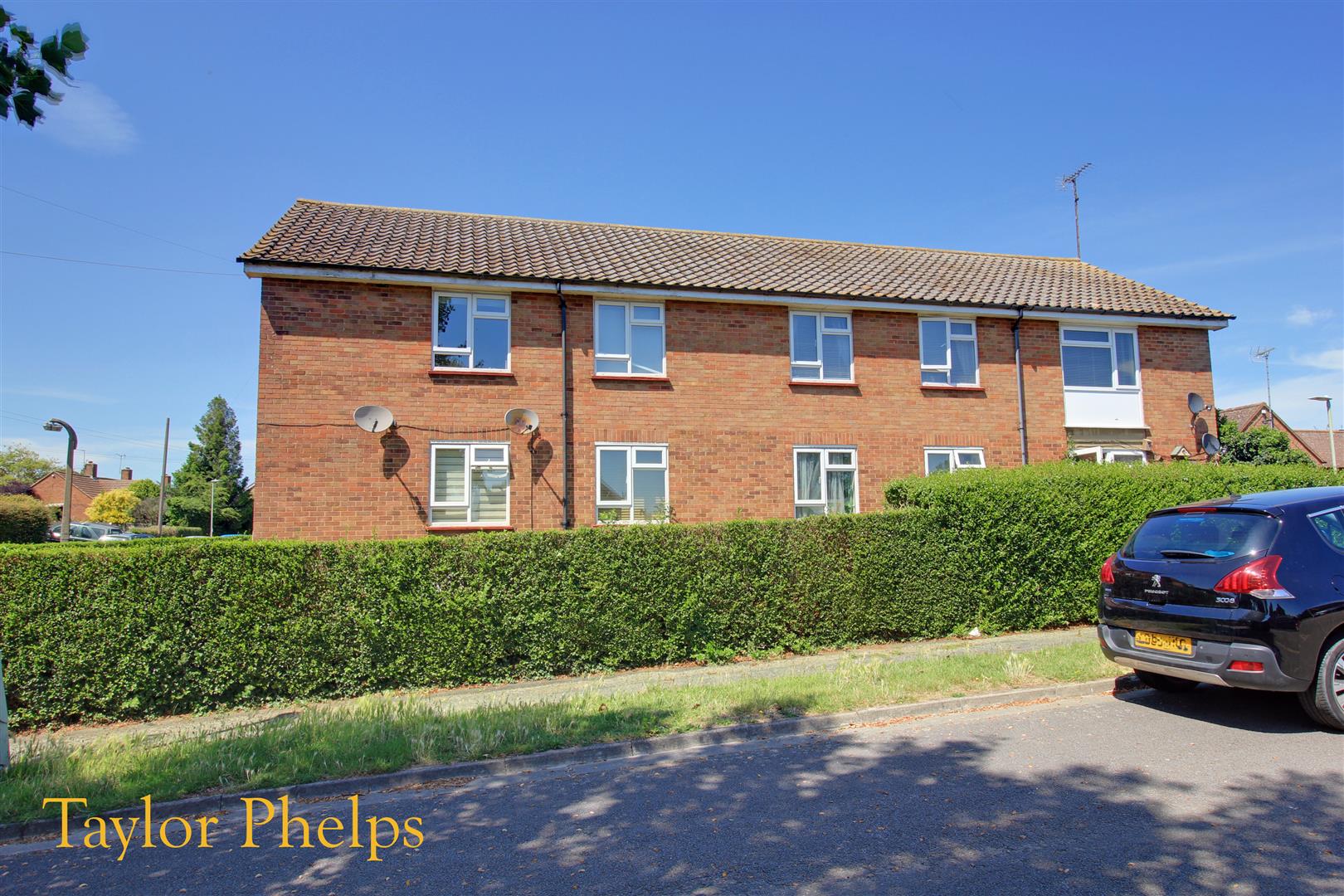 Property in Temple Lane, Tonwell, Hertfordshire, SG12 0HP