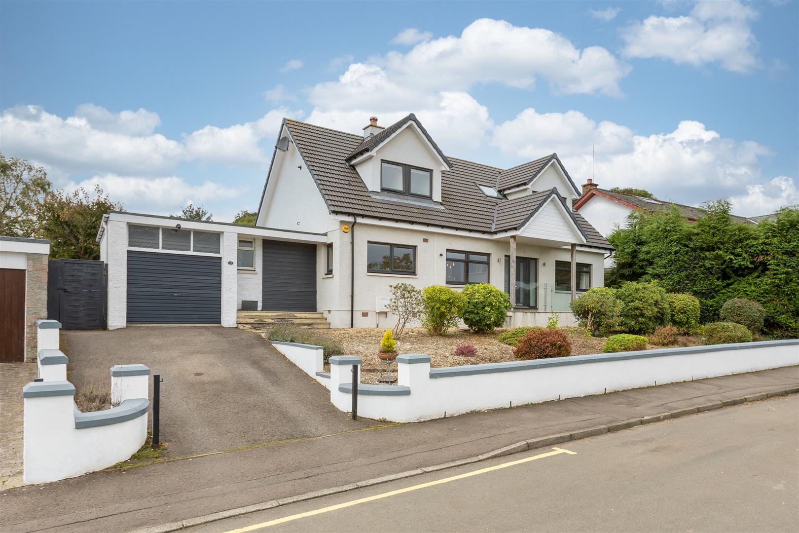 Property in Hamilton Place, Perth, PH1