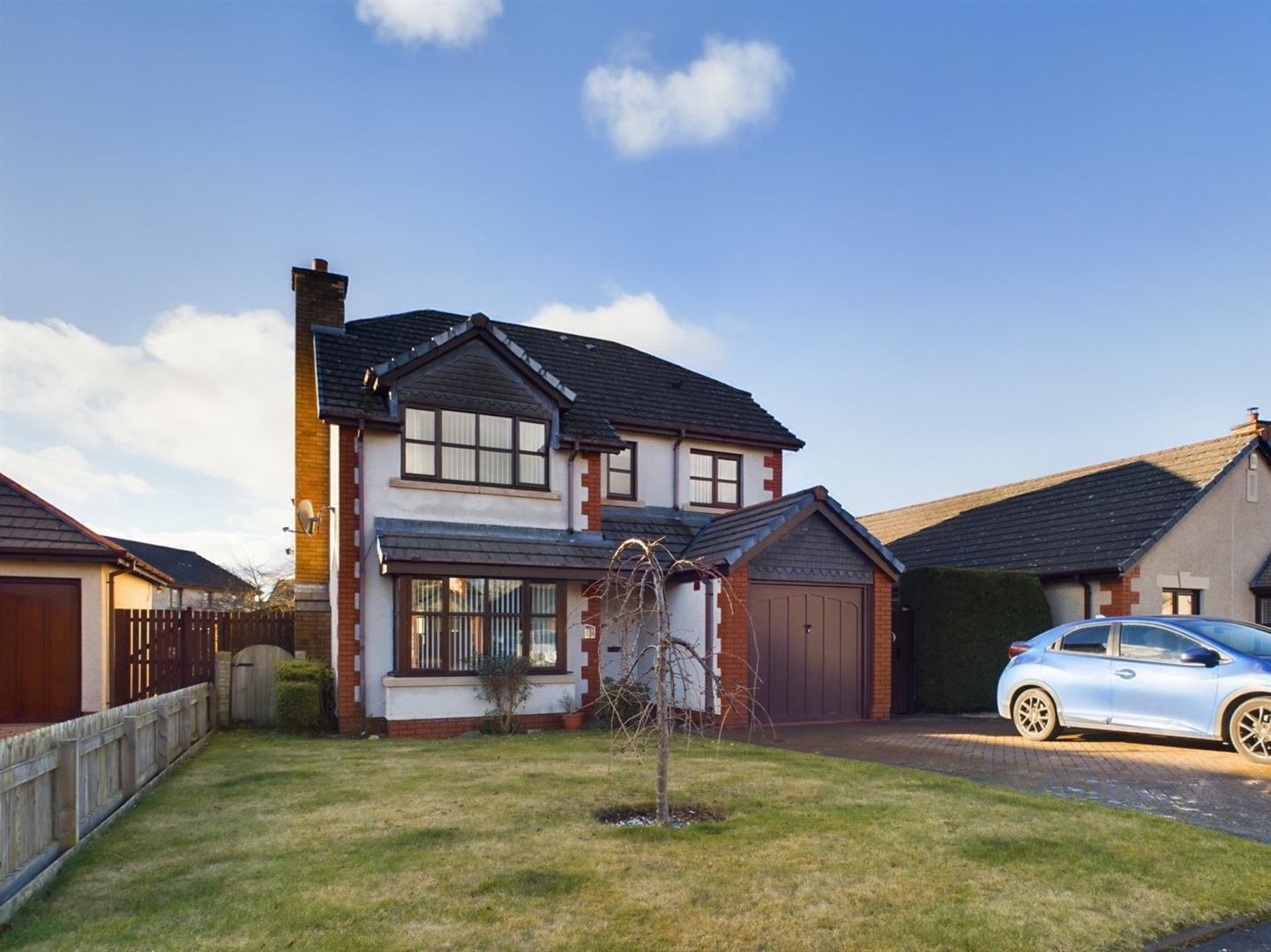 Property in Hazel Place, Blairgowrie, PH10