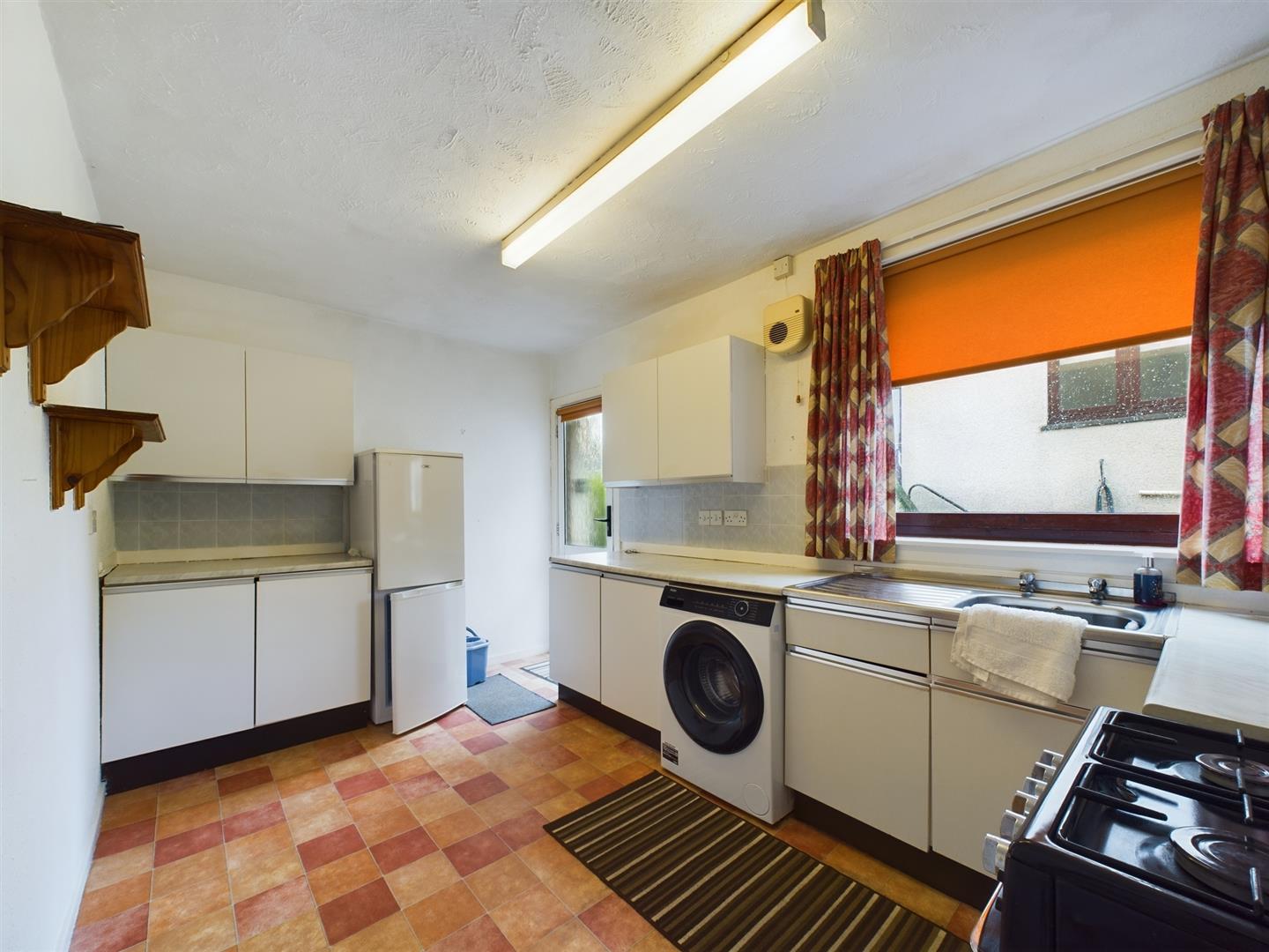 Property in Glenogle Crescent, Perth, PH2
