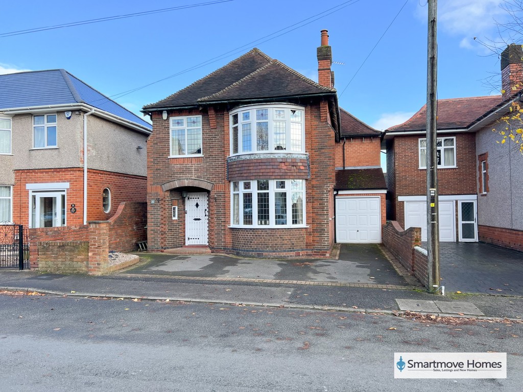 Property in Lyncroft Avenue, Ripley, DE5 3BB